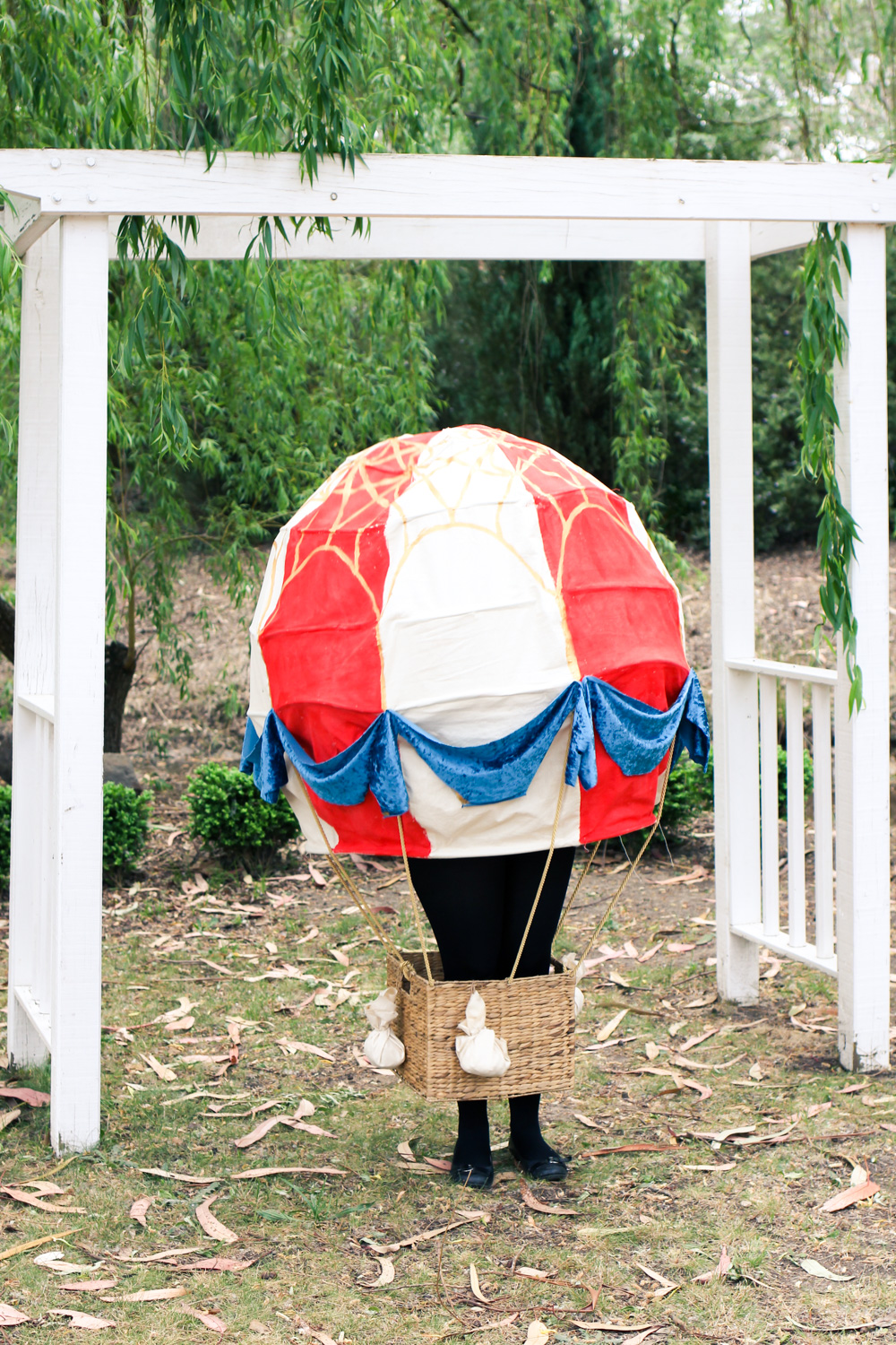 Halloween Costume - Around the World in 80 Days, Balloon. - Finding Femme