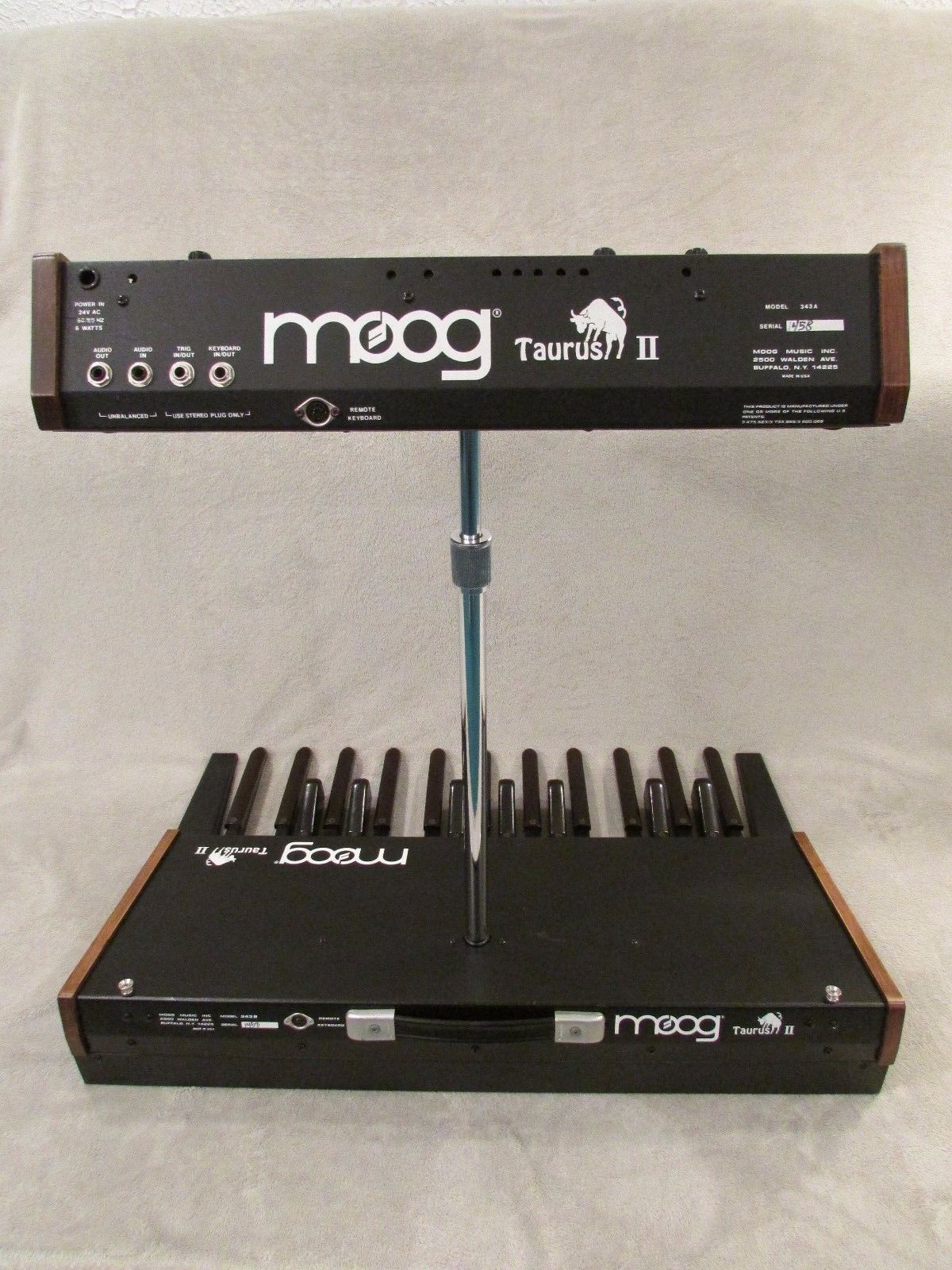 MATRIXSYNTH: Moog Taurus II Bass Synthesizer w/ Pedals SN 1458