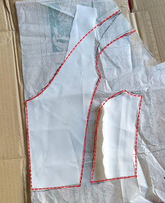 Sew Scoundrel: Tutorial: fully lined princess seam bodice from scratch ...