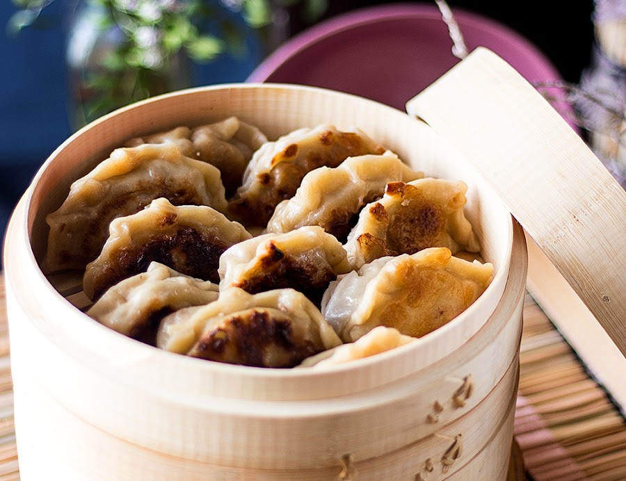 Gyozas caseras tradicionales, las famosas empanadillas asiáticas | Cocina