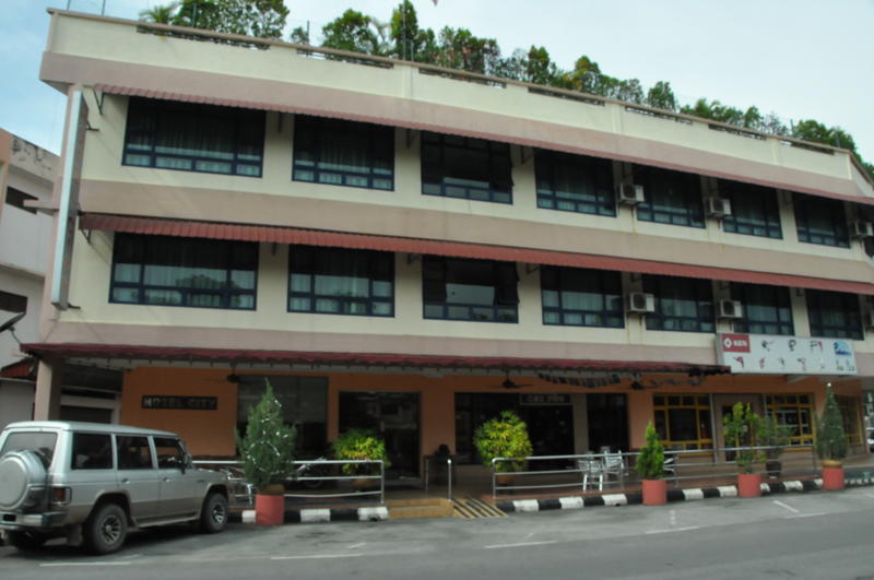 CHALET AND RESORT PANTAI MORIB: CITY HOTEL BANTING