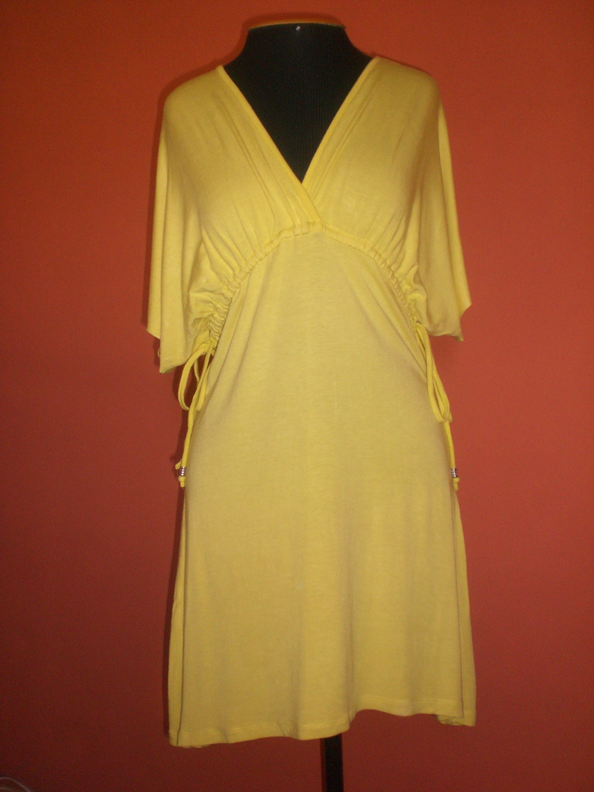 La Tica Brechó: Vestido de Malha Anne Kanner - Riachuelo - VENDIDA