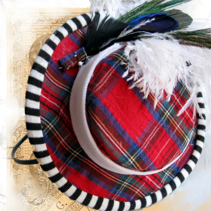 Tiny Hats Weekly: August 2011