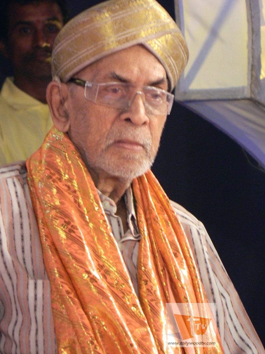 Condolences To P.B.Srinivas | Tollywoodtv