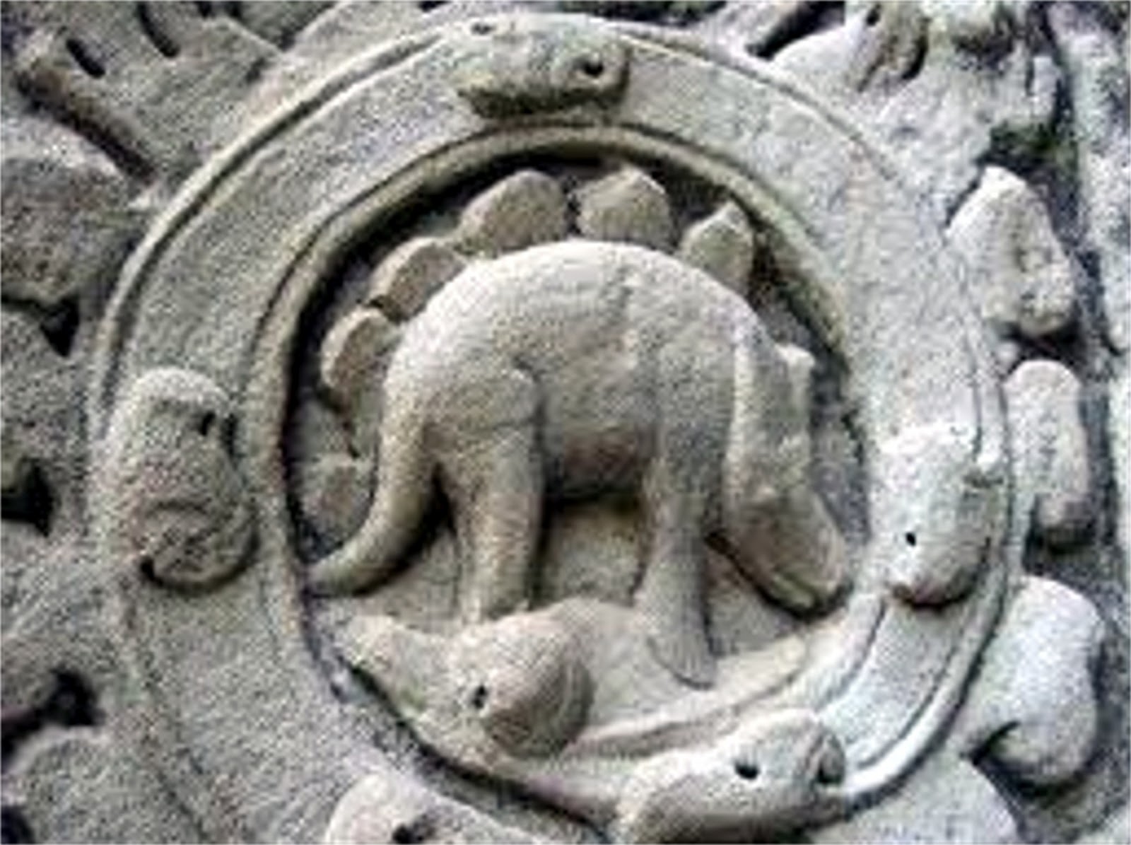 Past Remembering: When people meet dinosaurs!