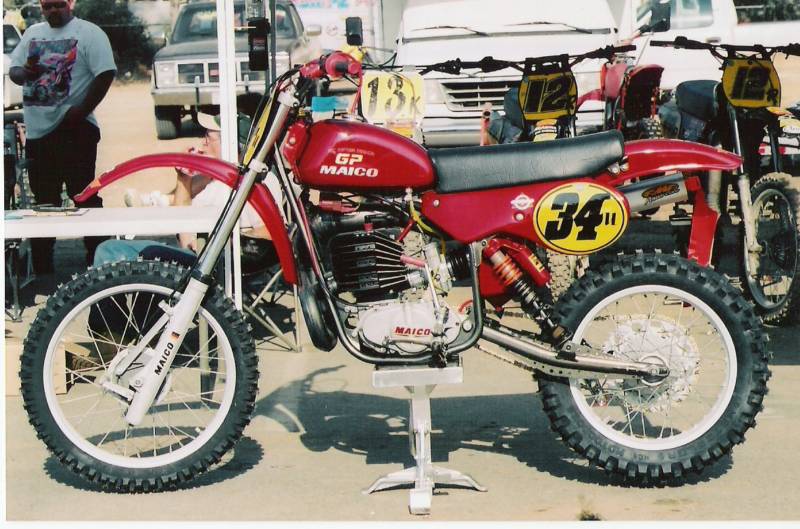 Vintage Motorcycle Tank Restoration by Tipton