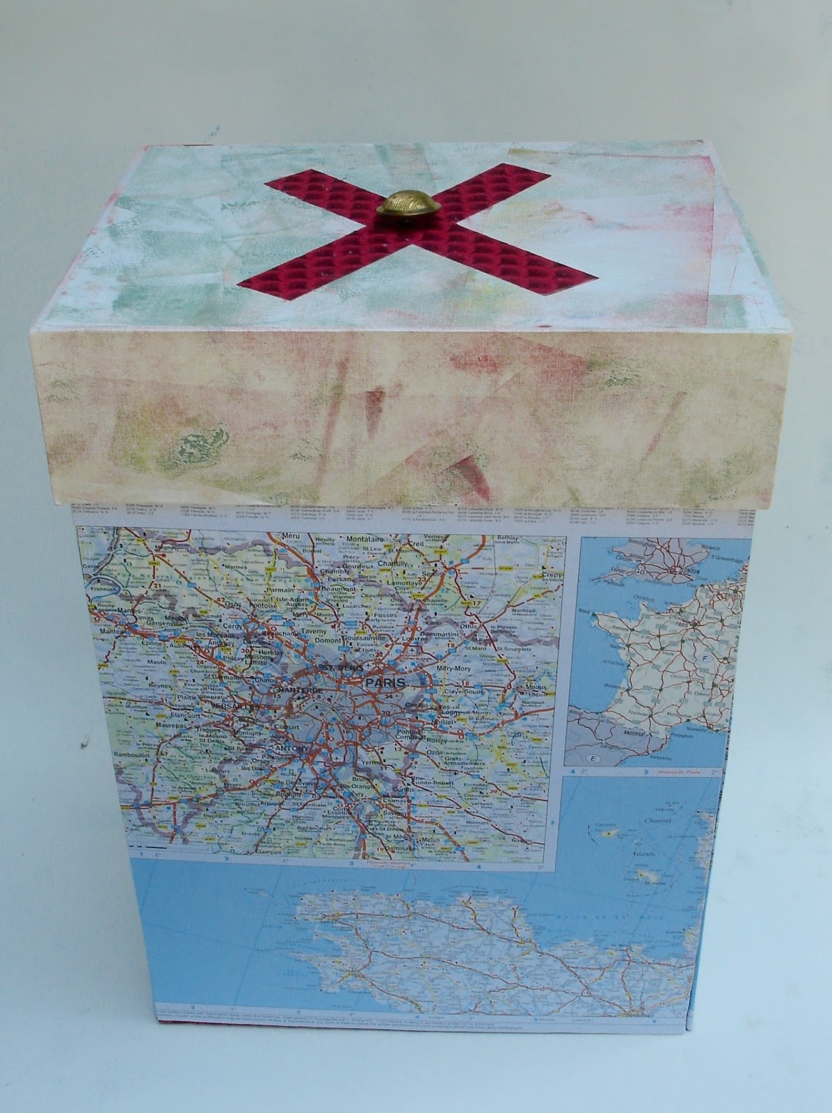 Paper Buttons: Week 33: Scavenger Hunt, X Marks the Spot