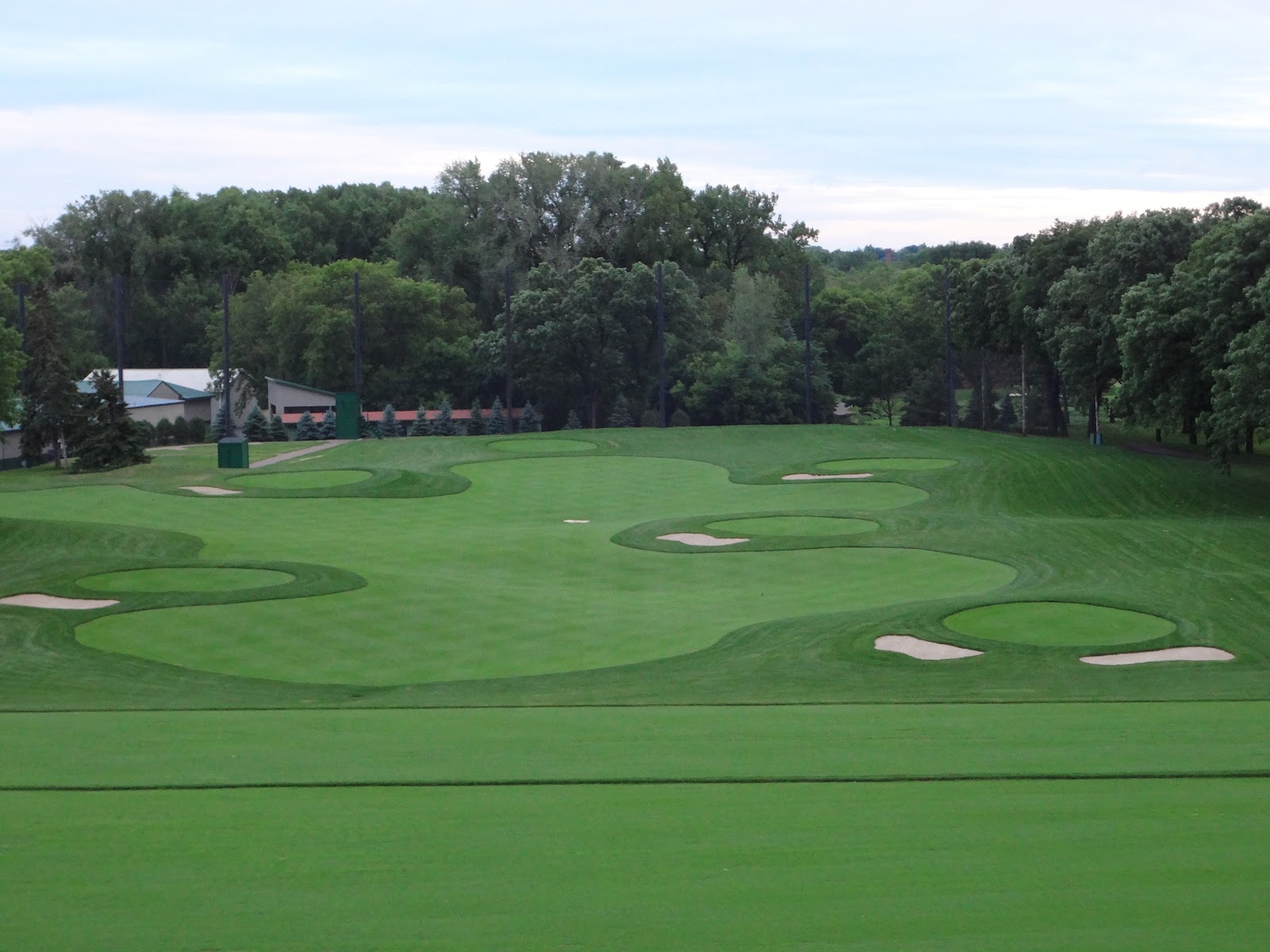 The Minikahda Club Grounds Department: Practice Facility