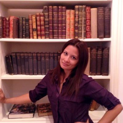 Café librero: Conociendo a... Alexandra Risley