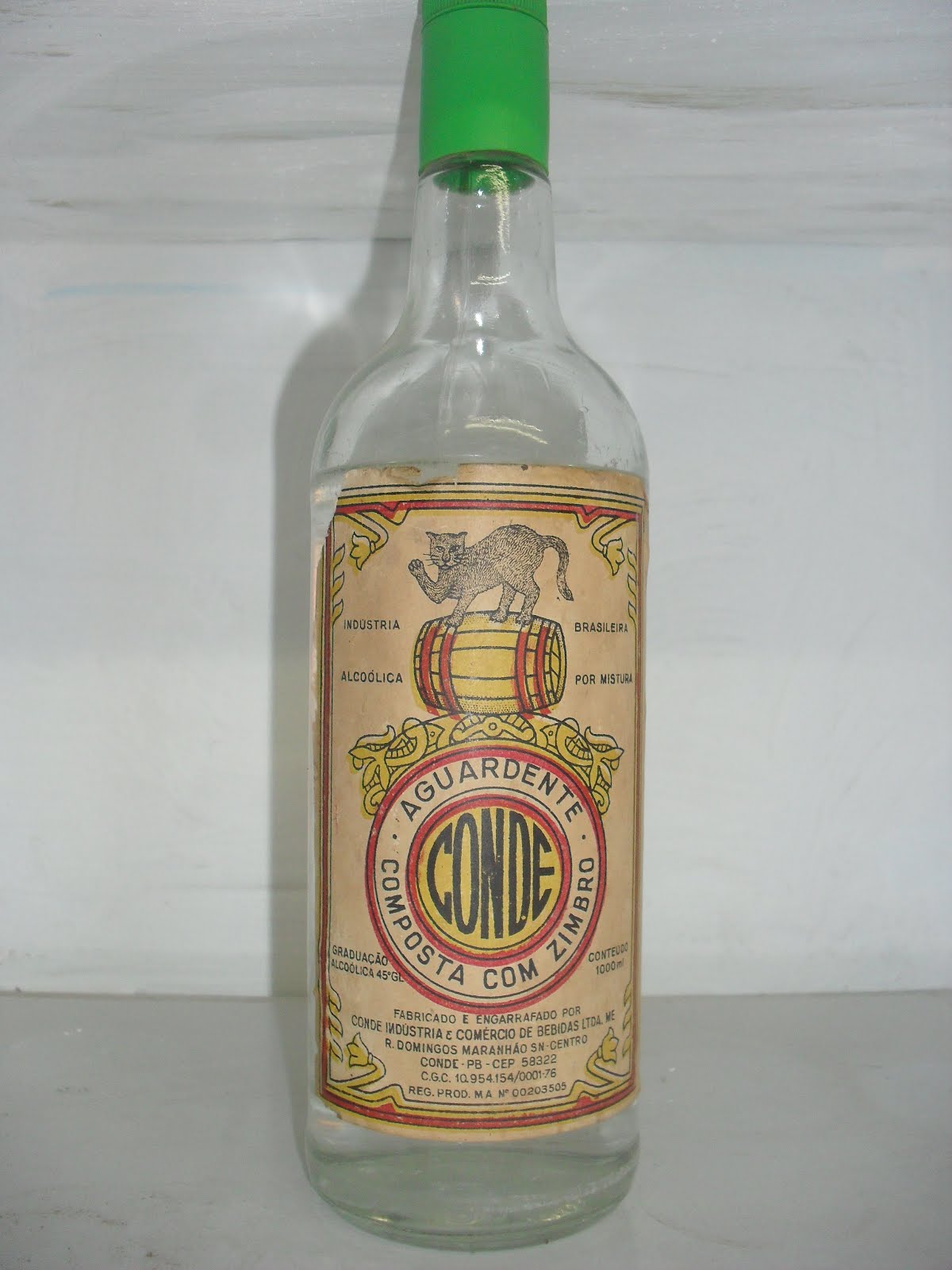 Maurilio O Rei da Fava: GENEBRA OU ZINEBRA OU AGUARDENTE COMPOSTA GATO ...