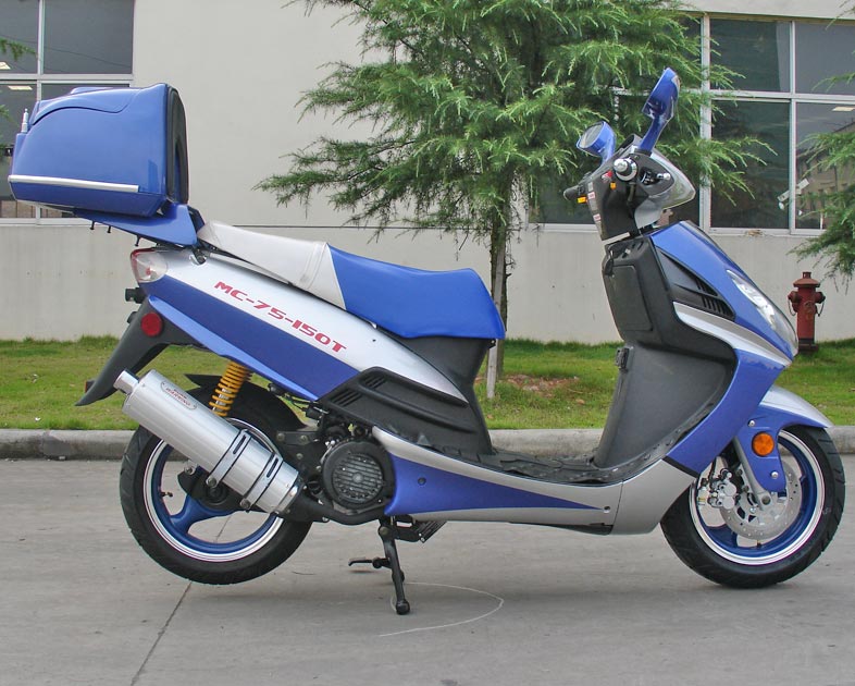 Roketa MC-75 150cc Scooter : Modern and Simple Scooter | I Scooter Motor