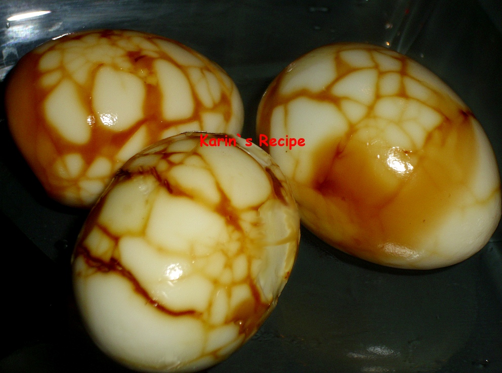 Karin's Recipe: Telur Pindang (Marbled Herbal Eggs)