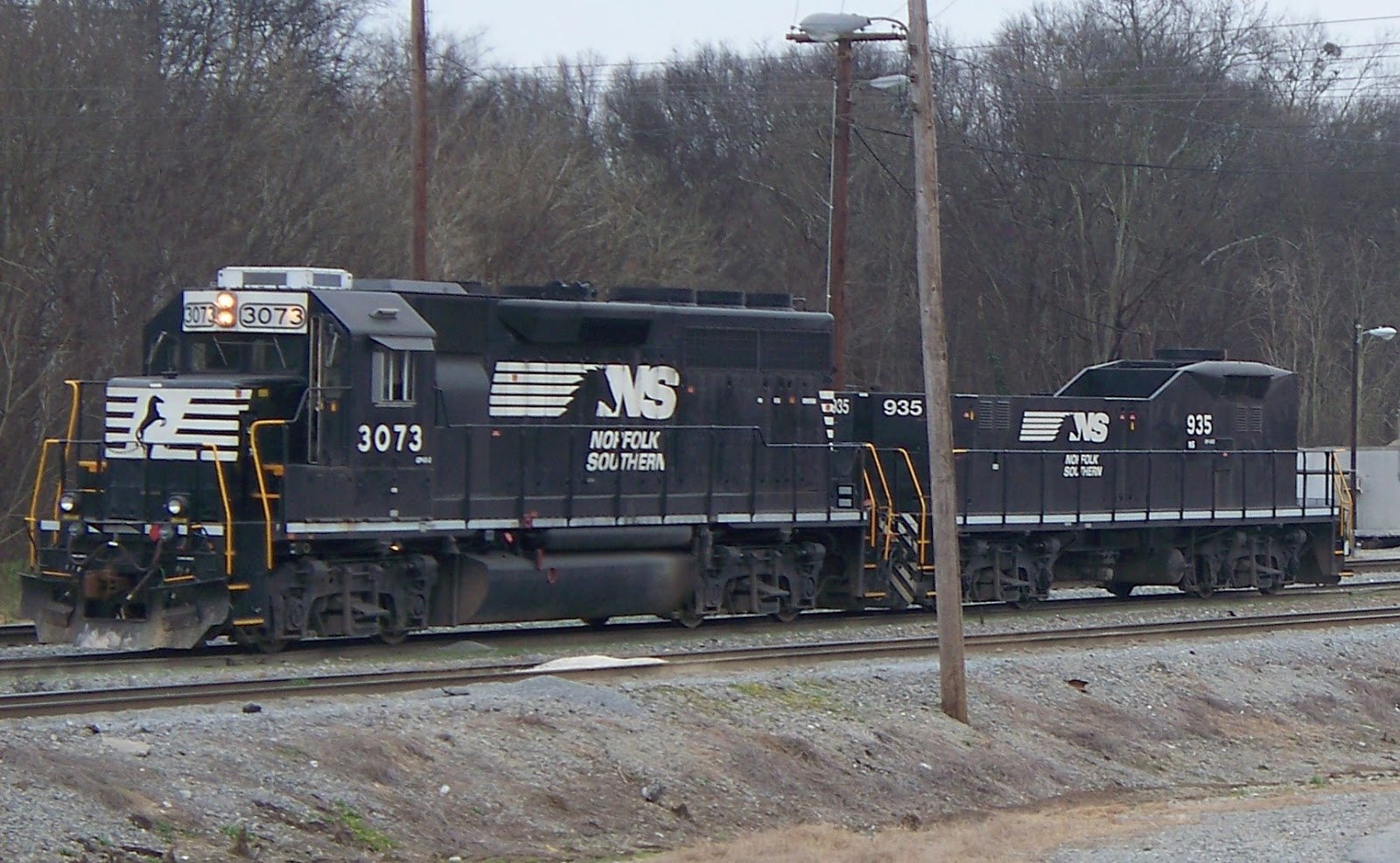 RAILROAD Freight Train Locomotive Engine EMD GE Boxcar BNSF,CSX,FEC ...