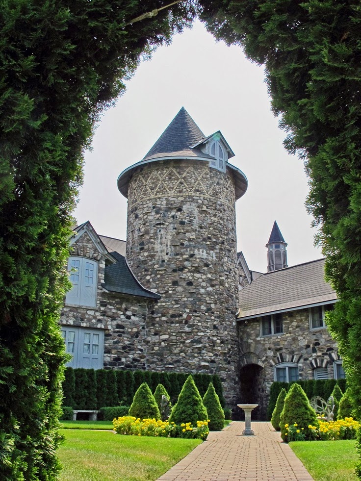 USA's Top 10 Castles for a Fairytale Wedding | Incredible Pictures