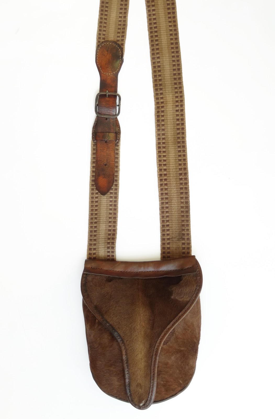 Contemporary Makers: Hunting Pouch by Eric Ewing