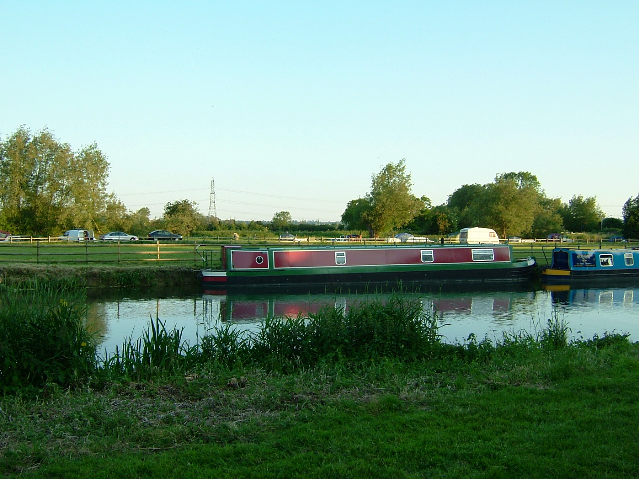 The 500 Go Caravanning: Radcot Bridge - aka Orc Island