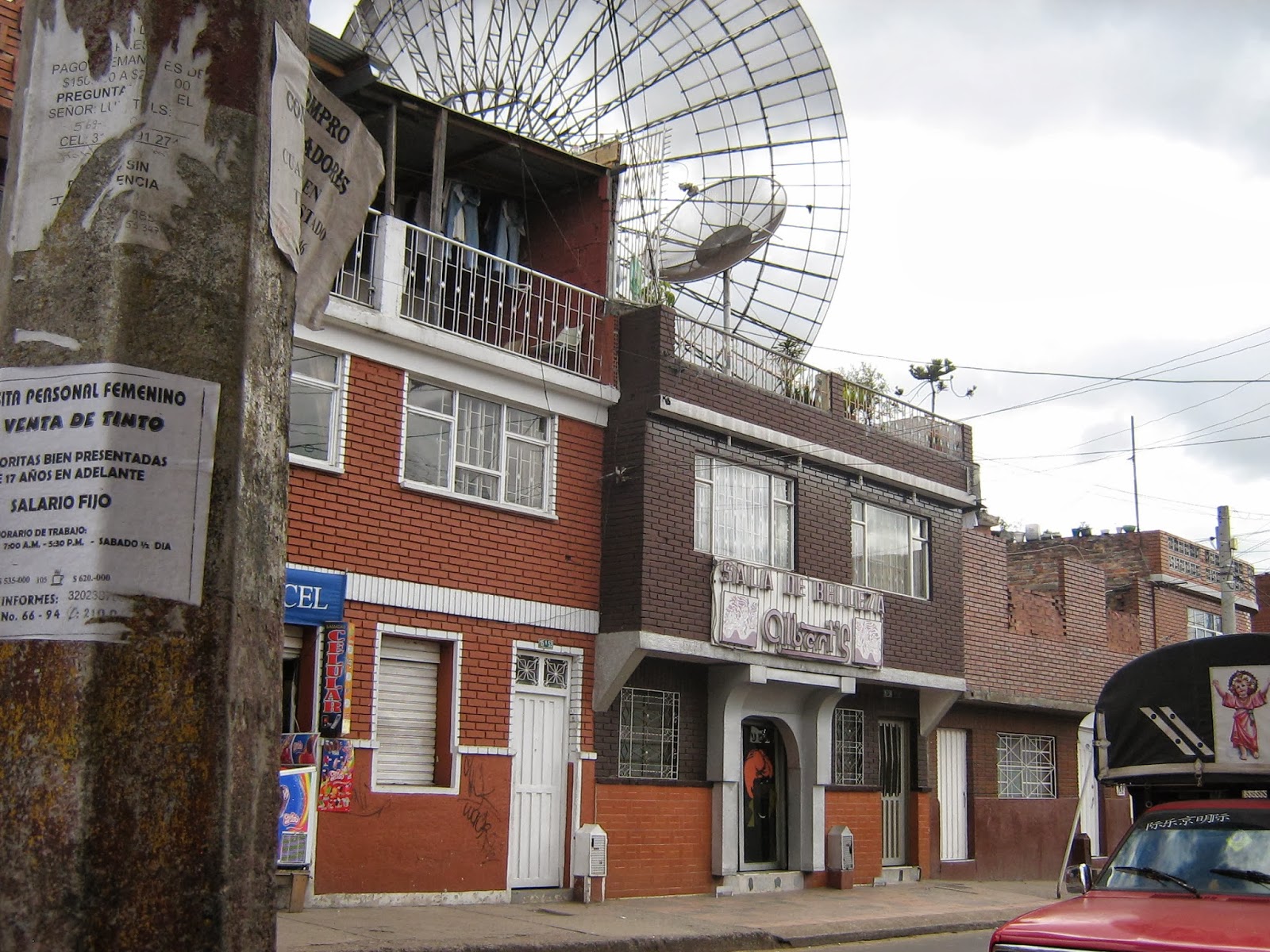 EL BARRIO MARCO FIDEL SUAREZ Y SU HISTORIA