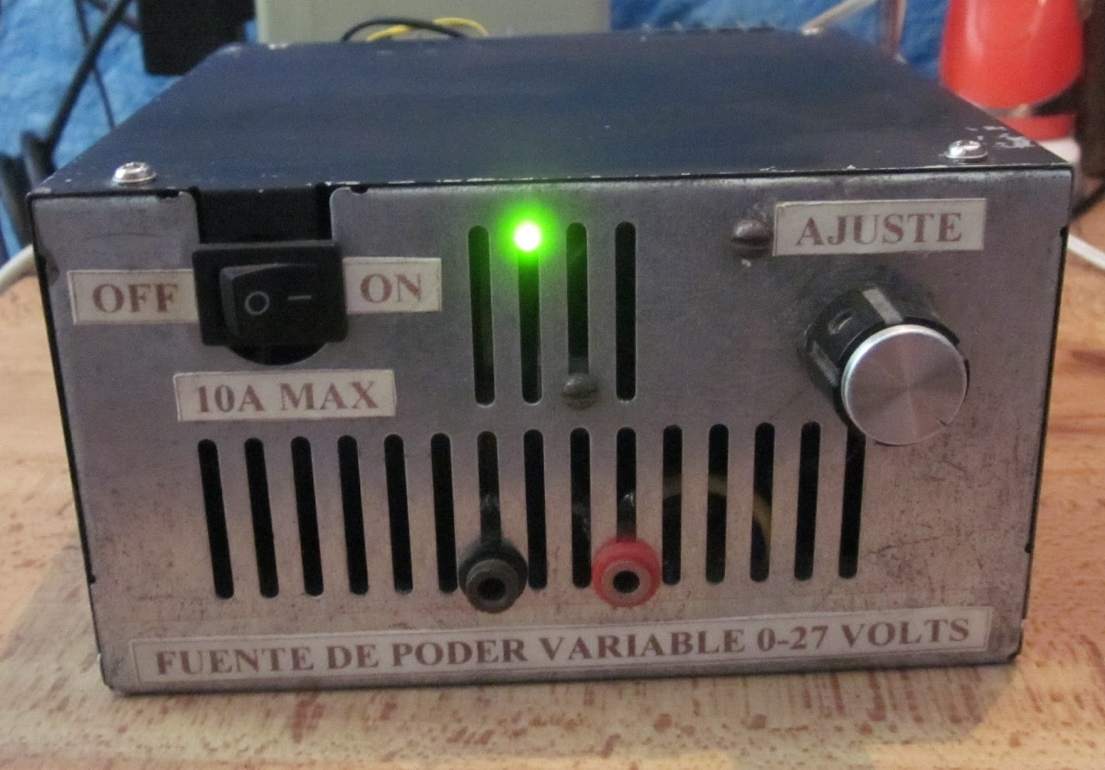 Proyectos de electrónica caseros: Mis fuentes de poder: lineales ...