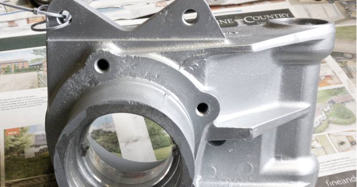 Richard's AK Cobra: Rear Hub Carrier - Rebuild