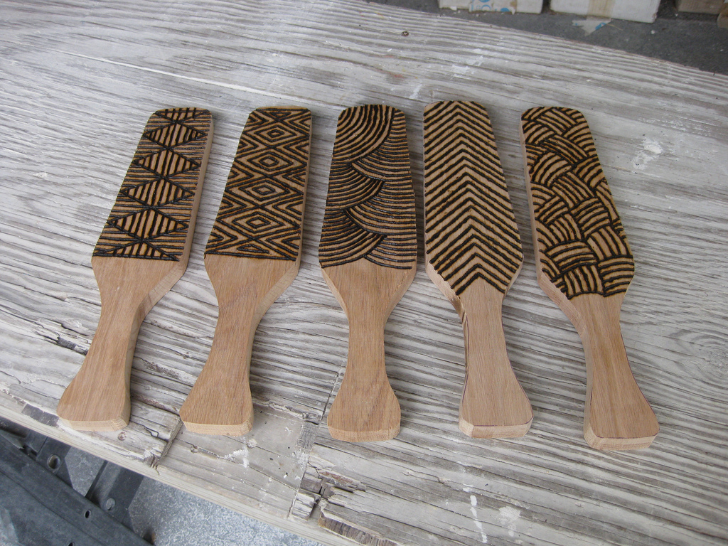 Red Bread Tie: Pottery Paddle Patterns 도자기 패드 형 패턴