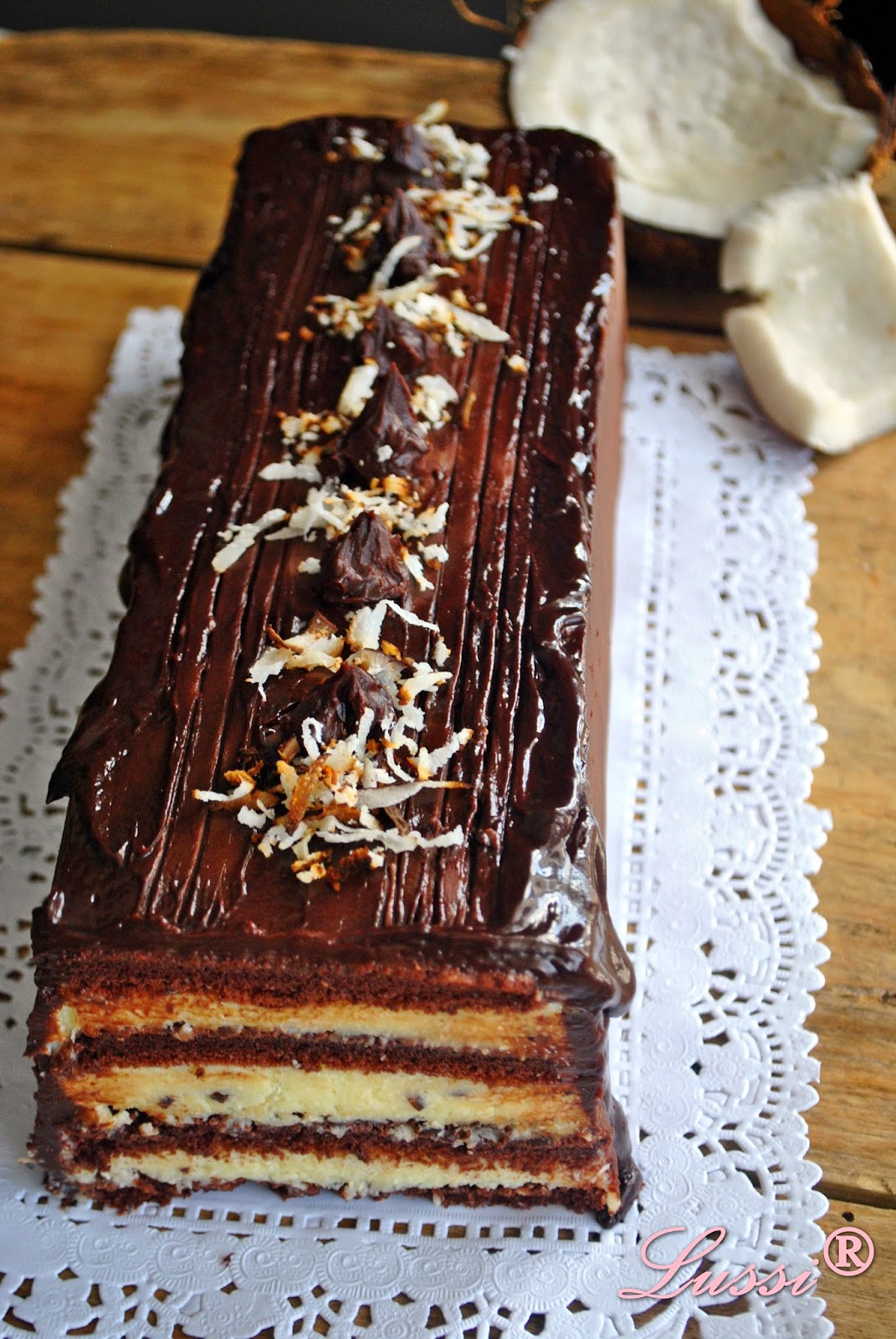 Lussi`s World of Artcraft: Торта "Баунти"/ Chocolate Bounty Cake