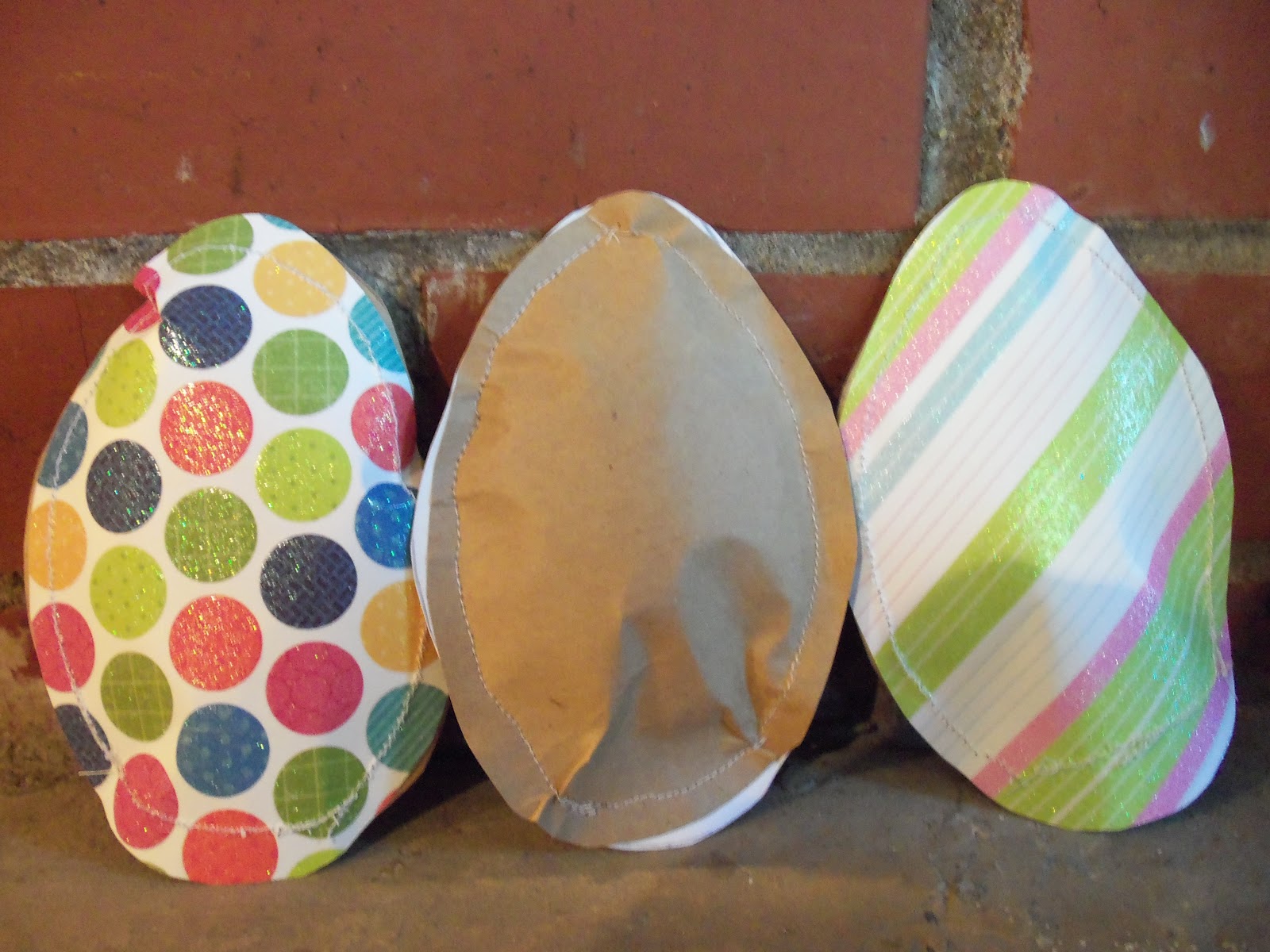 Becca Bee: Paper Eggs