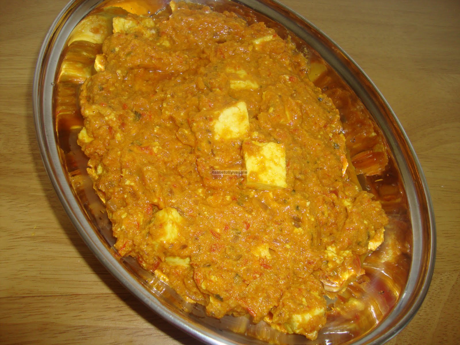 Tastefully Veggie ...: Shahi Paneer