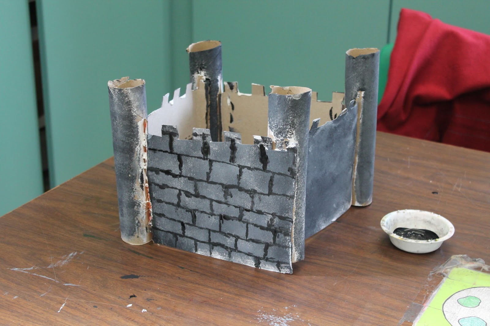 Art Room 104: 3rd Grade Castles: In Progress