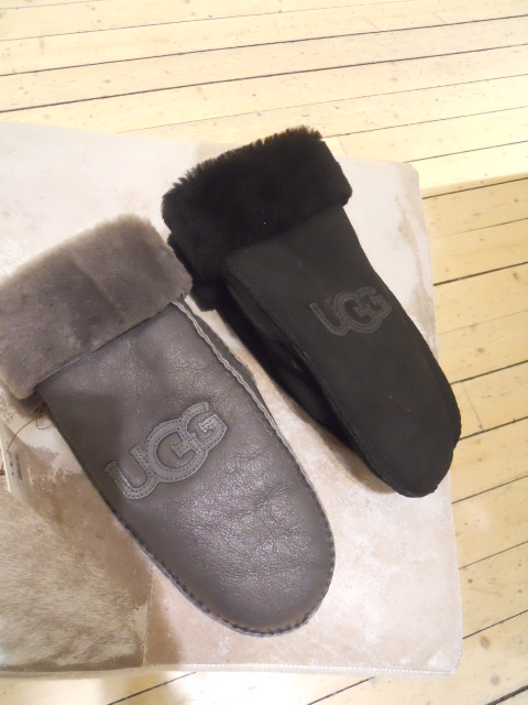 Suuz.blog: HANSKER OG LUER FRA UGG