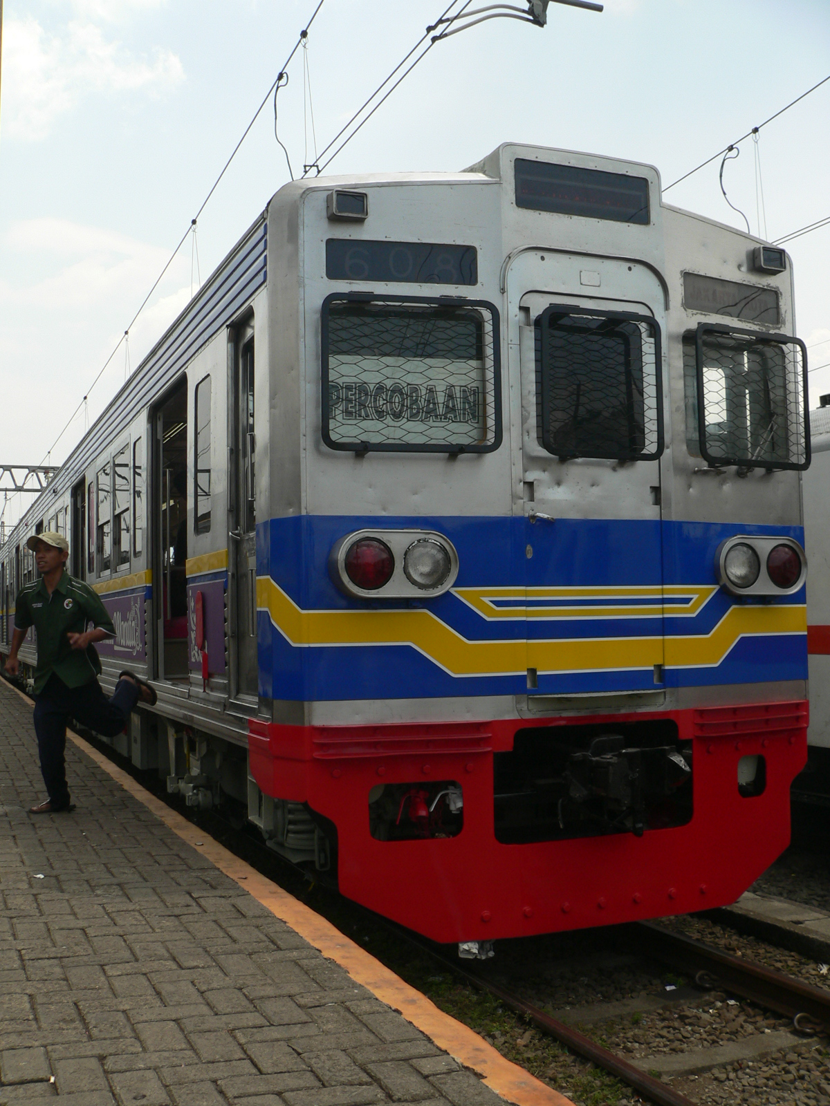 インドネシア鉄道ファン: Trial Run Seri 6000 Ex-Toei 6000 - 6161F | 元都営地下鉄6000系 ...