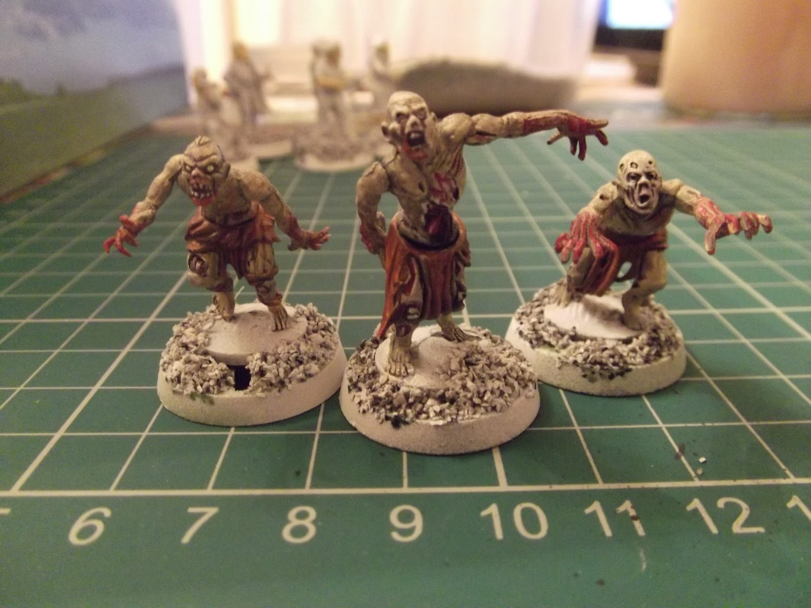 Miniatures for Roleplaying: How to paint Zombies step by step