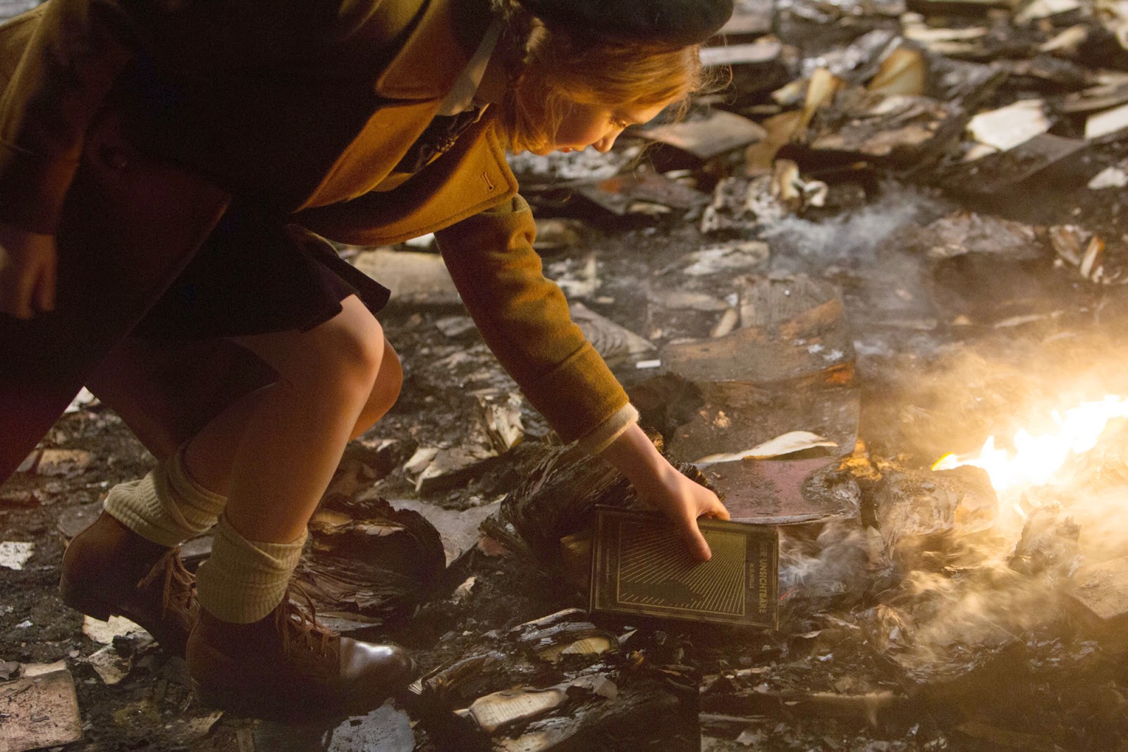 A.S.B Virtual Info: La Ladrona de Libros (Brian Percival)