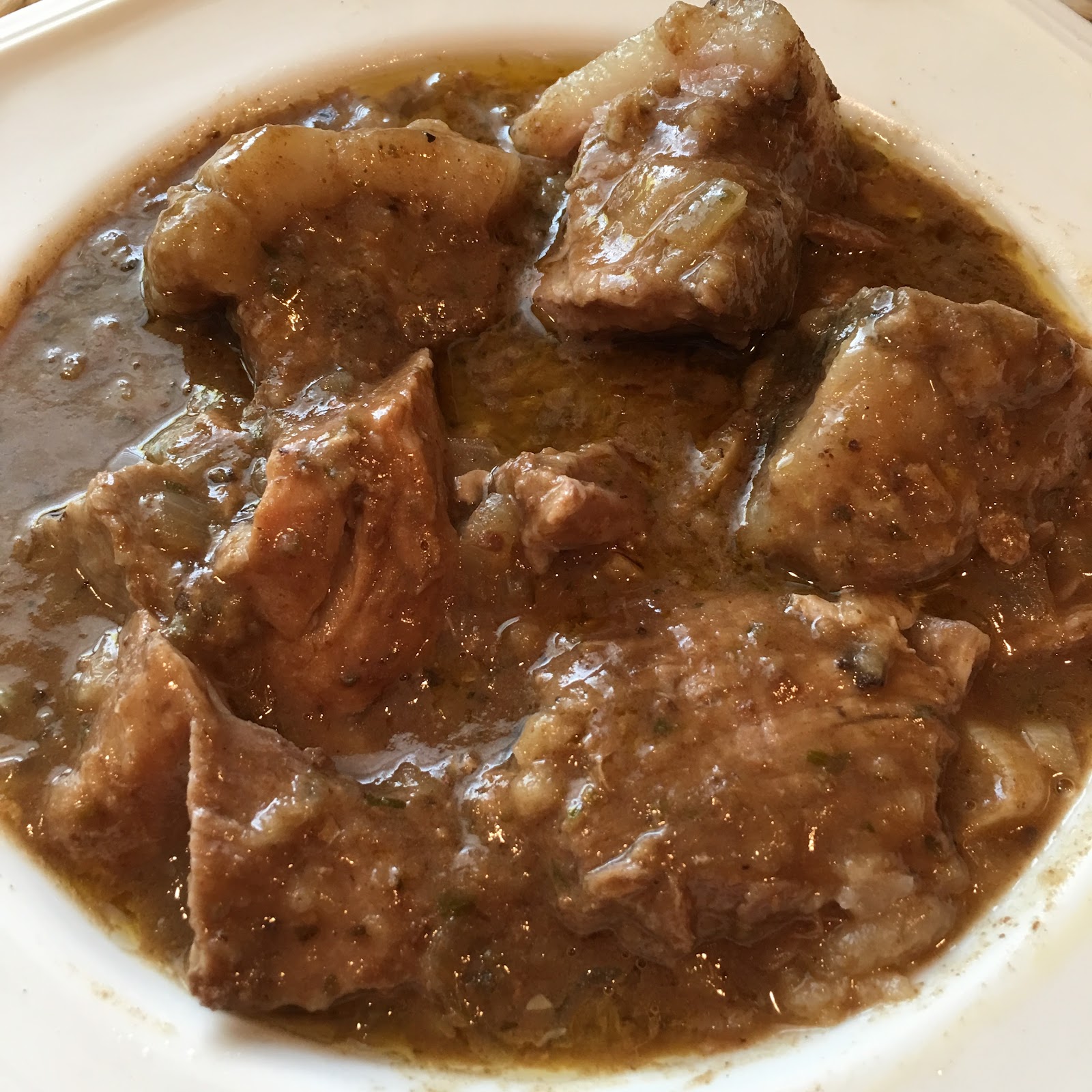 Lulu Cooks and Tells: Slow Cooker Pork in Lechon Sauce or Paksiw na Lechon