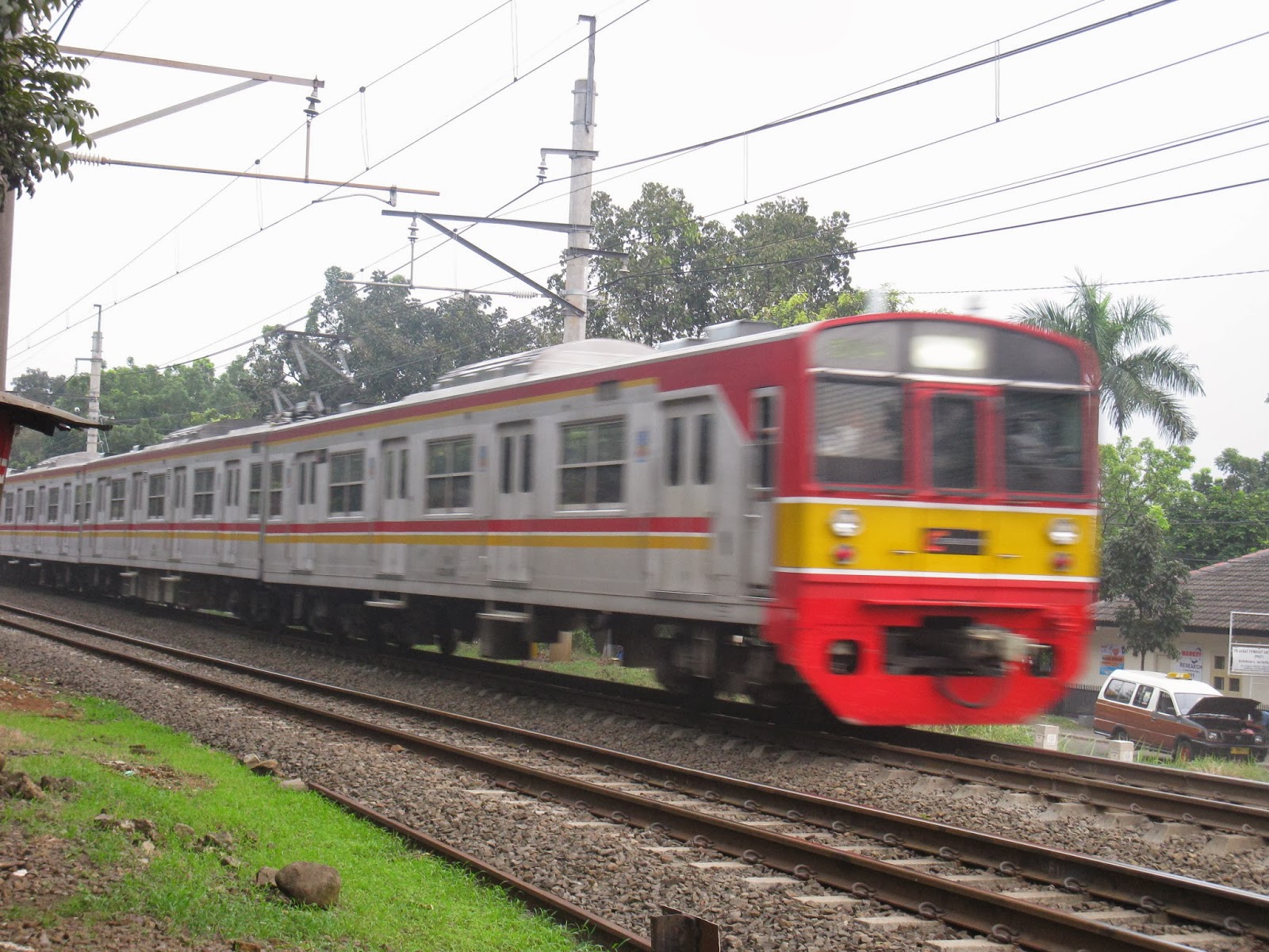 RAILROAD OF THE WORLD (世界の鉄道) kereta api di dunia: JR EAST SERIES 203 ...