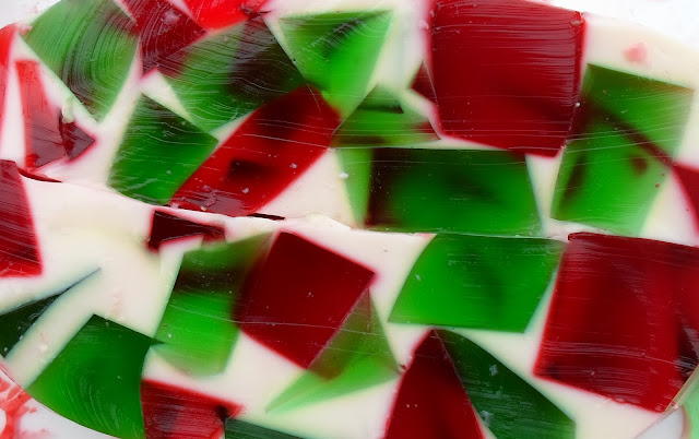 Happier Than A Pig In Mud: Stained Glass Jello Christmas Tree