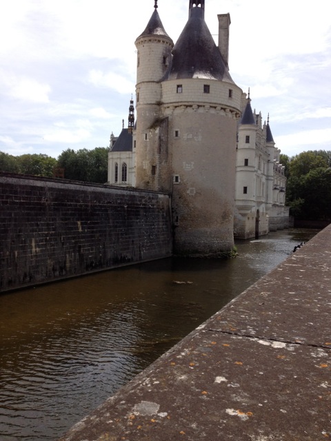 History Undressed: Castle of the Week: Chenonceau: The ladies’ chateau