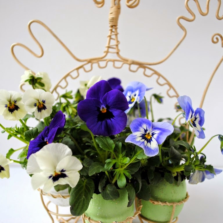 SewforSoul: Spring Egg Shell Floral Arrangements
