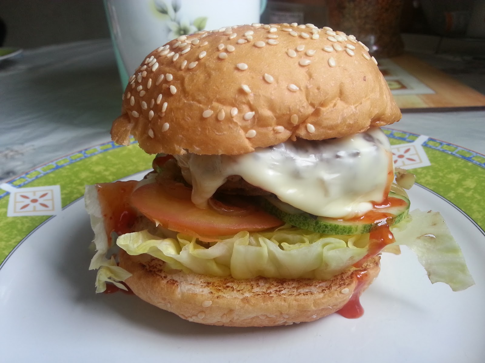 Kecantikan, Kesihatan dan Kekayaan : Resepi Burger Buat Sendiri (Home ...