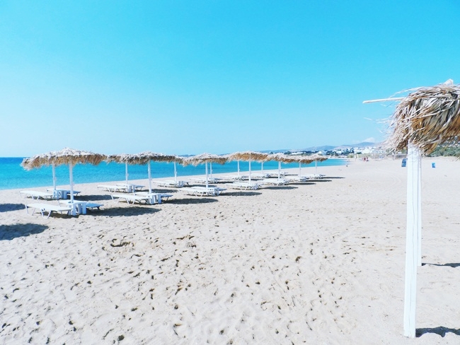 Golden beach | Best Paros beaches | GLAM FAB HAPPY