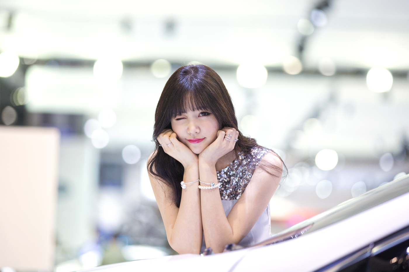 FinlandCar.com: Hong Ji Yeon At Seoul Motor Show 2015