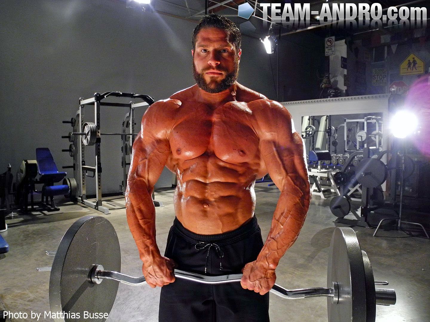 Daily Bodybuilding Motivation: David Hoffmann: Those Legs