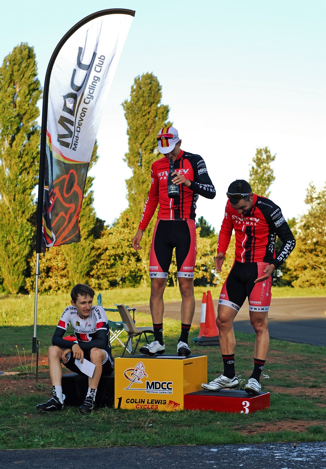 James Davey Racing | Blog: Colin Lewis Cycles Grand Prix, Torbay Velopark