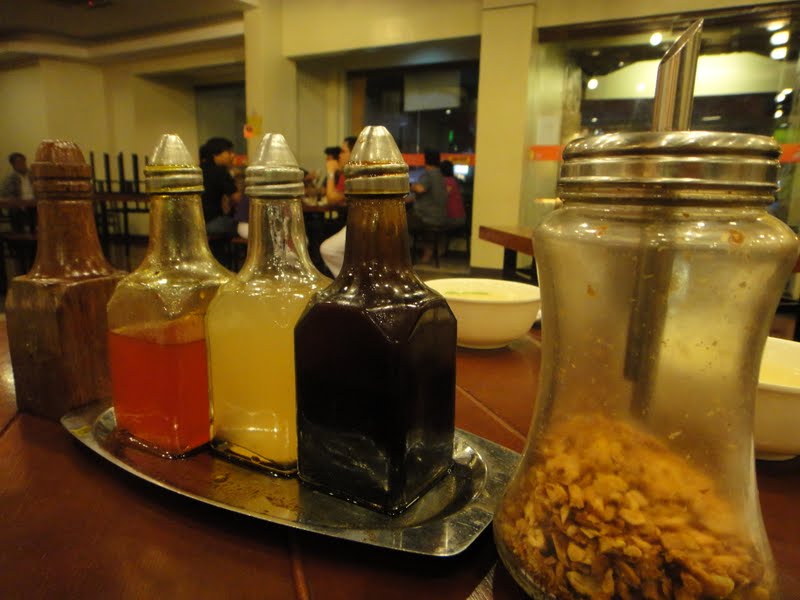 Everyday Food Bites: Chic-Boy: Chicken Inasal and Liempo