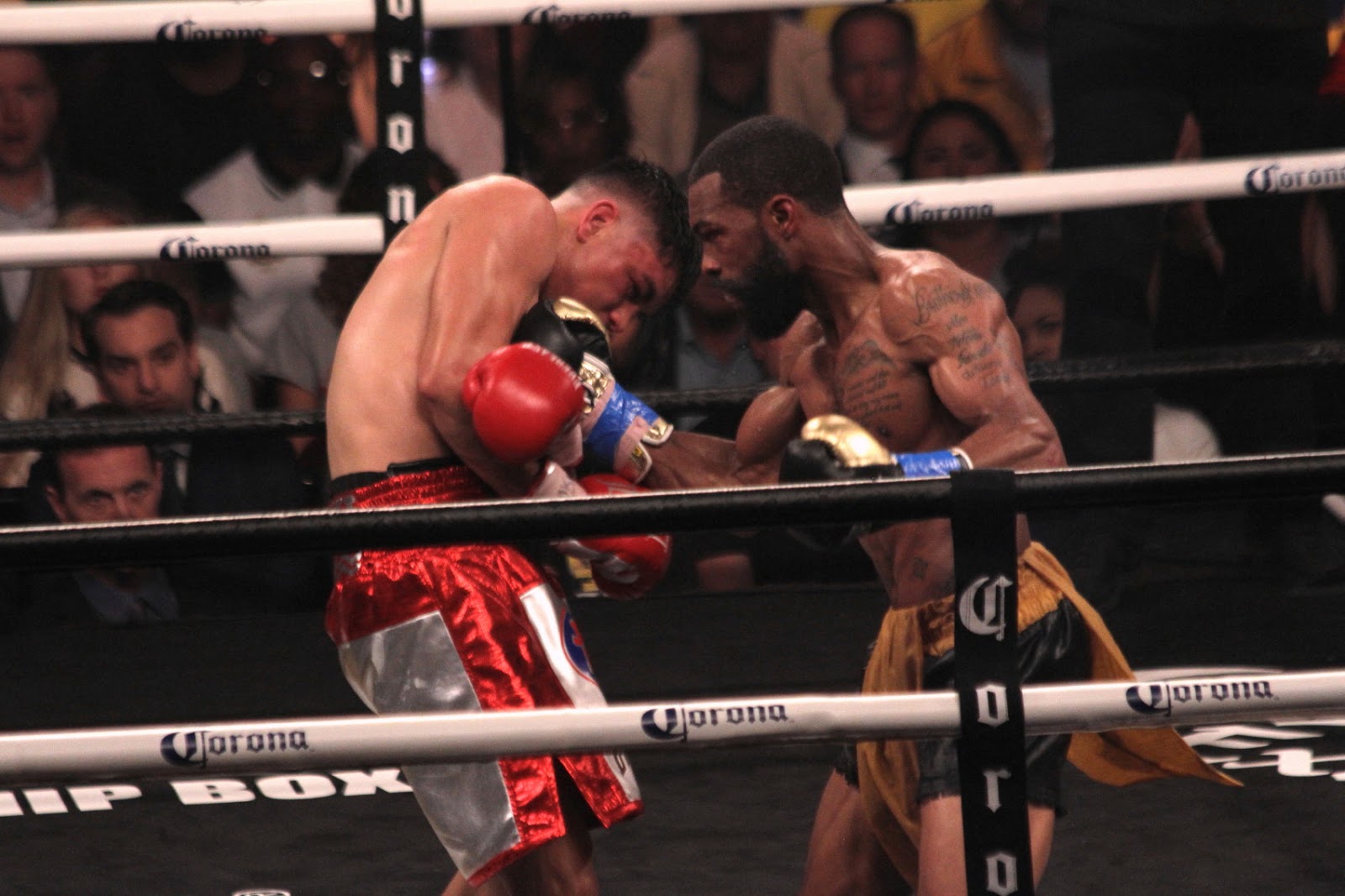 Boxing Along The Beltway: Russell Jr. Defends Title With Unanimous ...