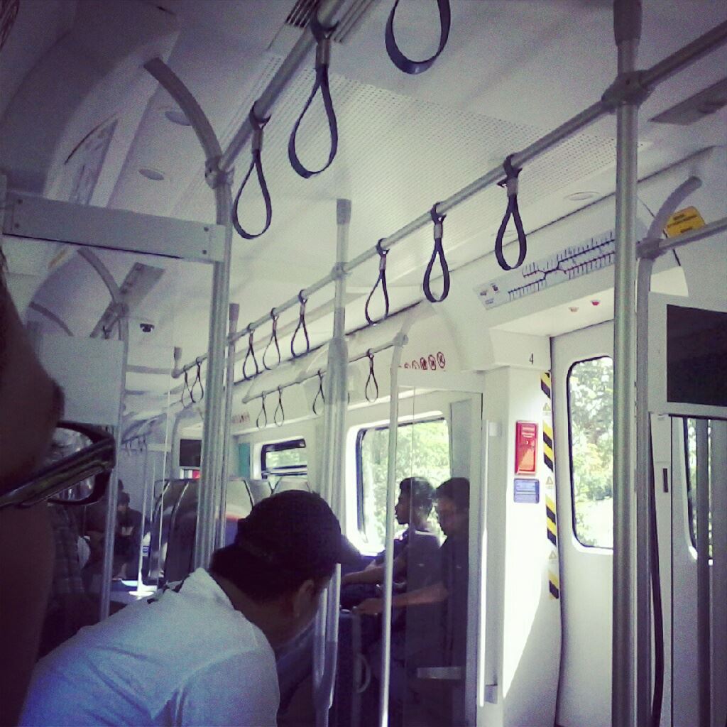 B.IV: AUSMAT in INTEC