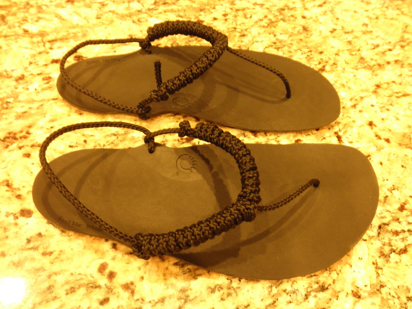 Barefoot in Arizona: Xero Shoes (Invisible Shoes) Connect Review