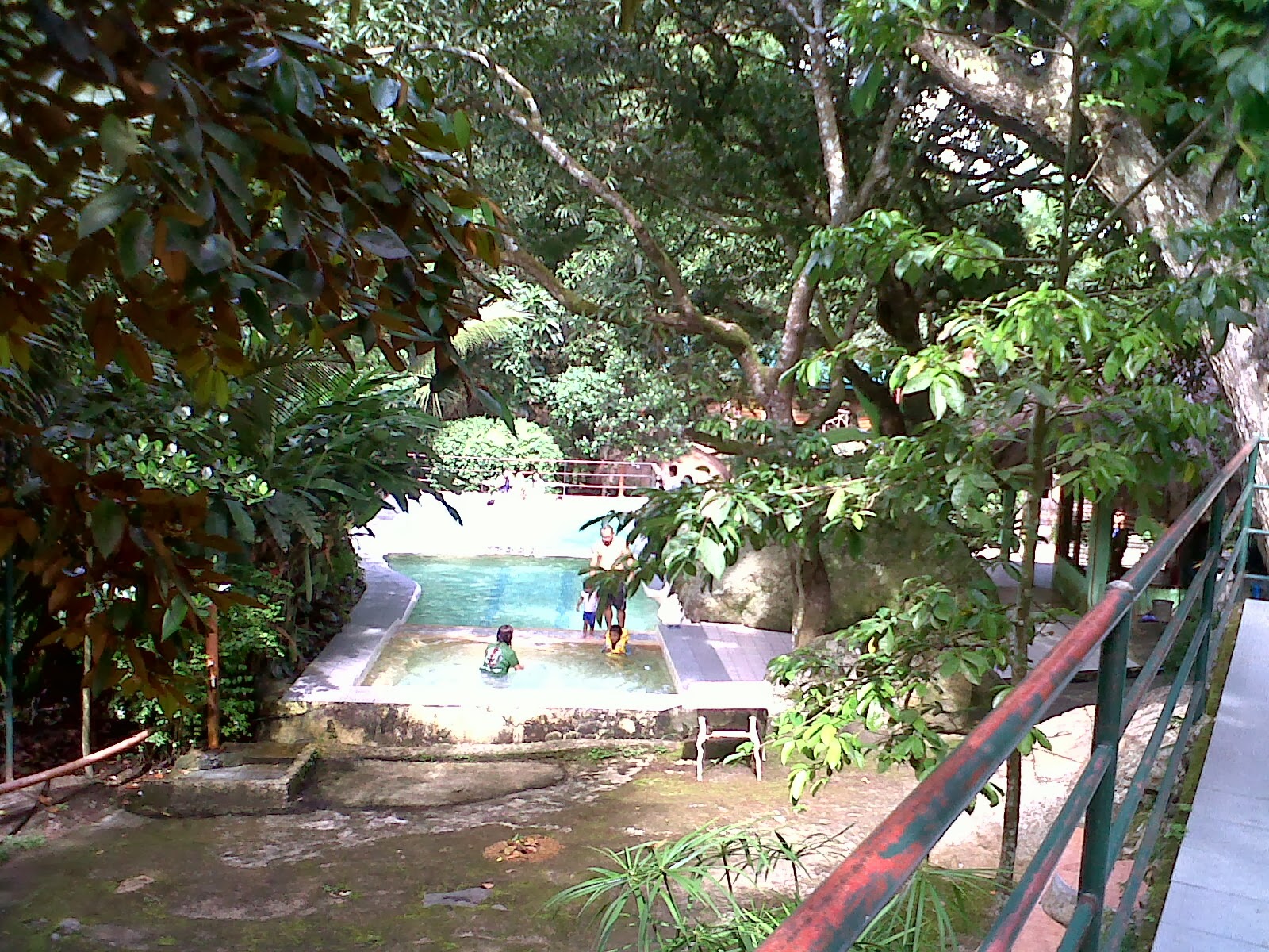 AN ESCAPE: LANIPAO RAINFOREST RESORT
