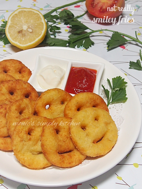 Not Really Smiley Fries - Monic's Simply Kitchen