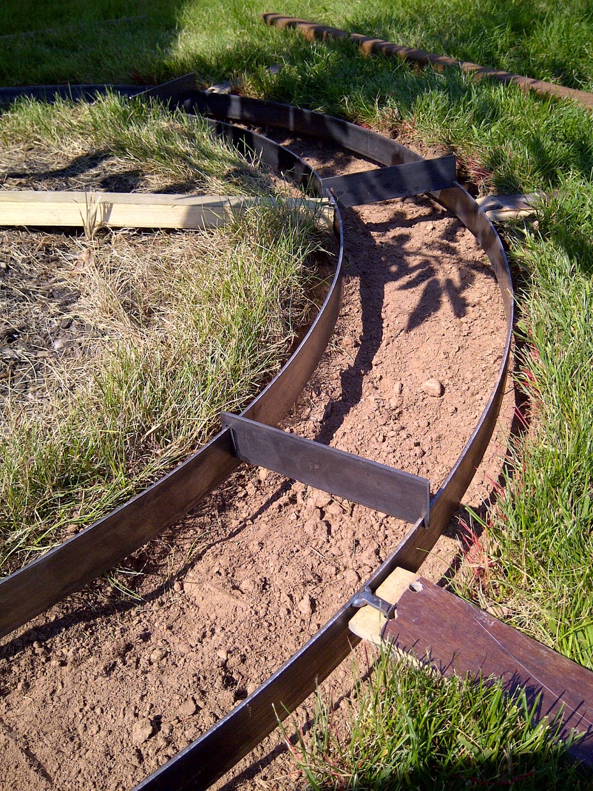 Another Day Another Project: Concrete Borders for Trees