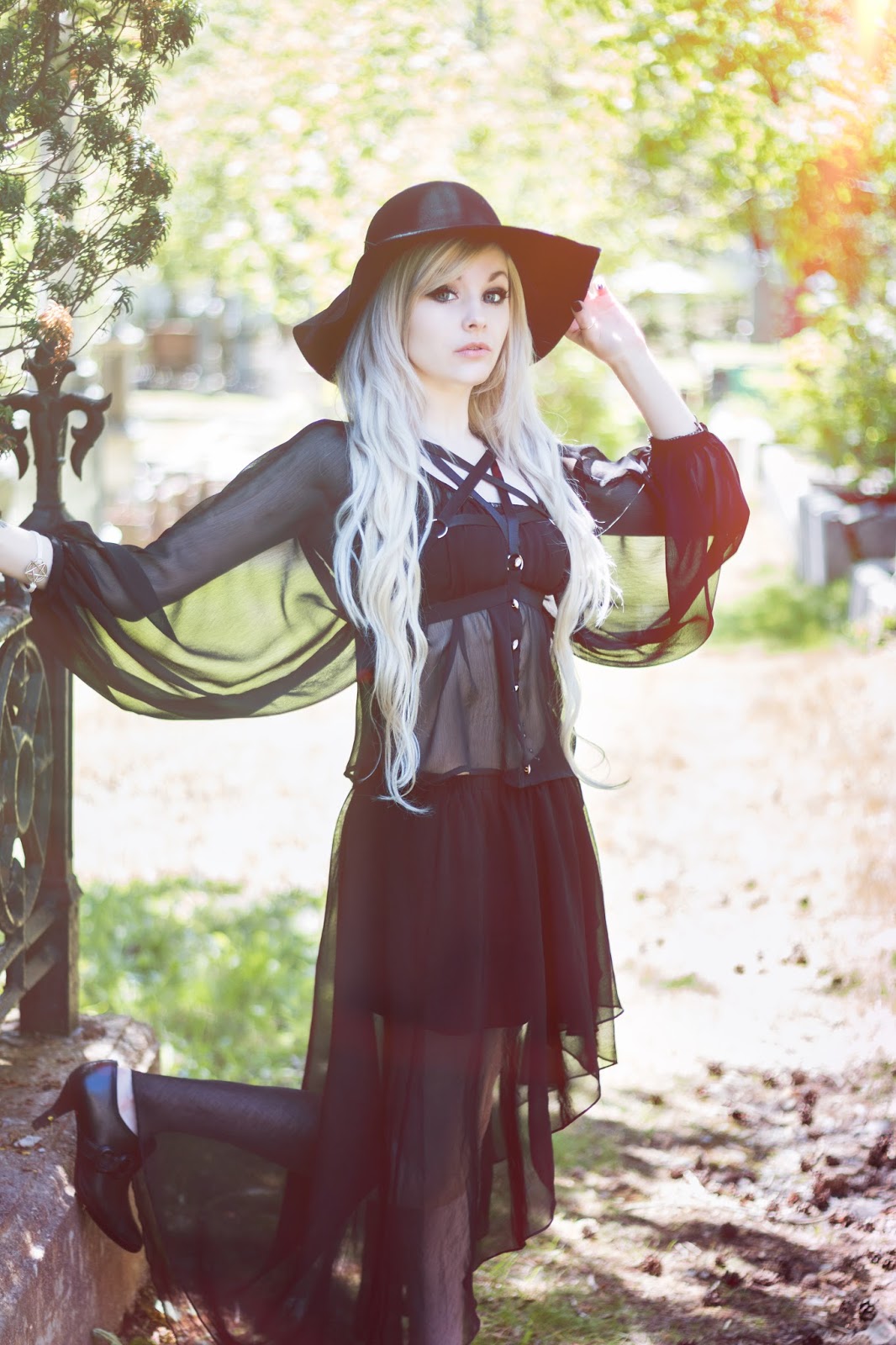 Review: Alien Moé Shop - SR Circus Doll